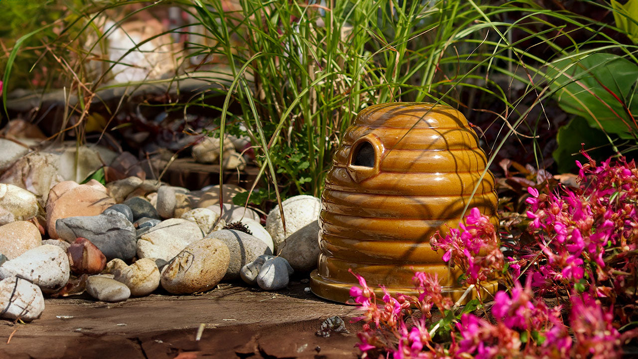 Bumblebee Nest Boxes & Houses For Sale UK - Ark Wildlife UK